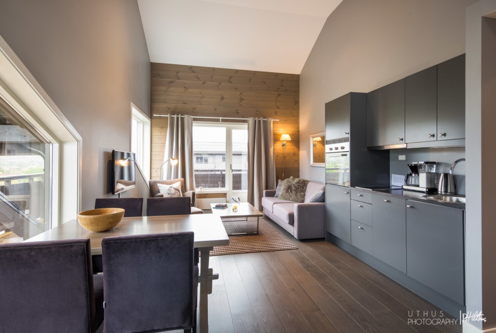 Rooms and Apartments - Highland